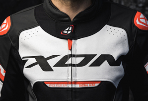 Motorbike equipment and protection | IXON